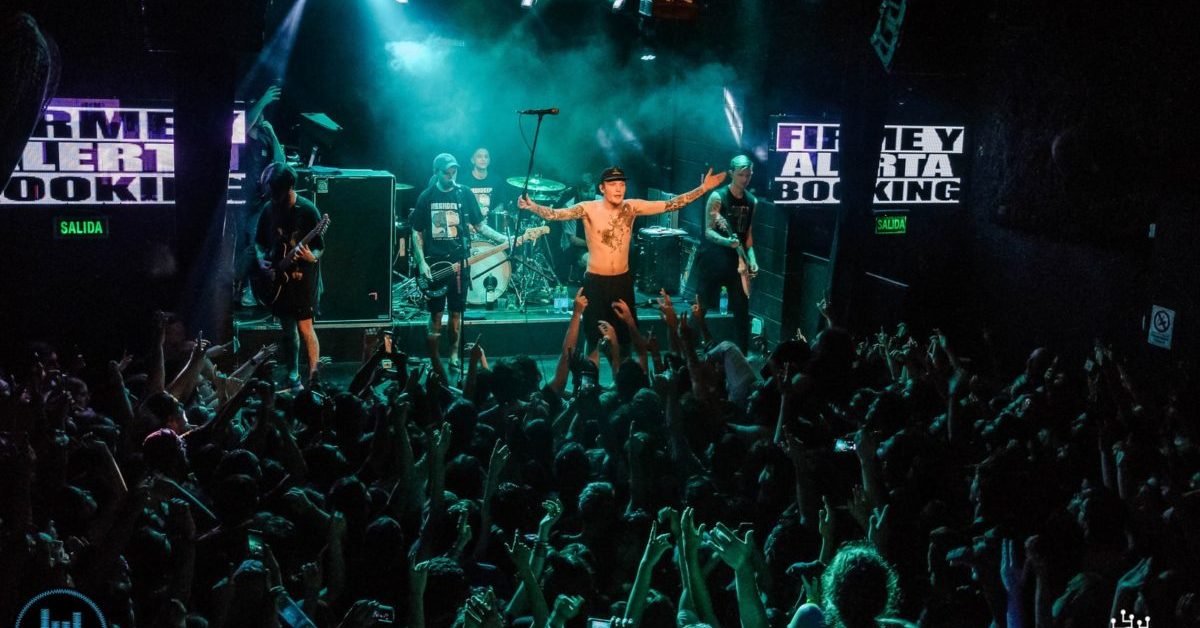 NECK DEEP en Buenos Aires: La bella locura del pop punk hecho en ...